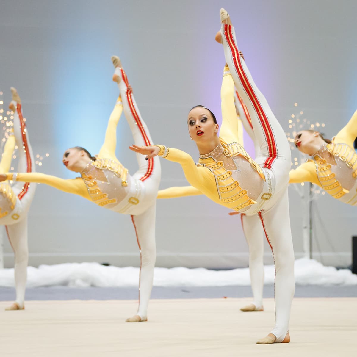 Joukkuevoimistelun suomenmestari on OVO Team - Suomen Voimisteluliitto